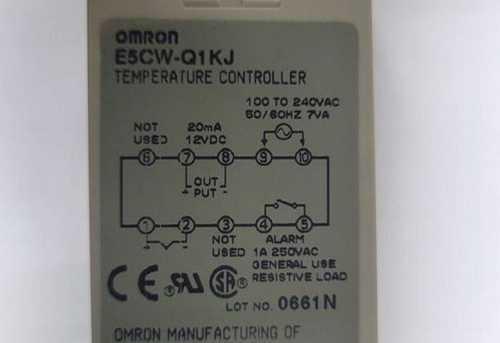 Измеритель регулятор температуры omron E5CW-Q1KJ