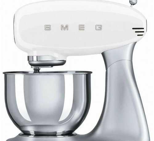 Миксер Smeg SMF02wheu