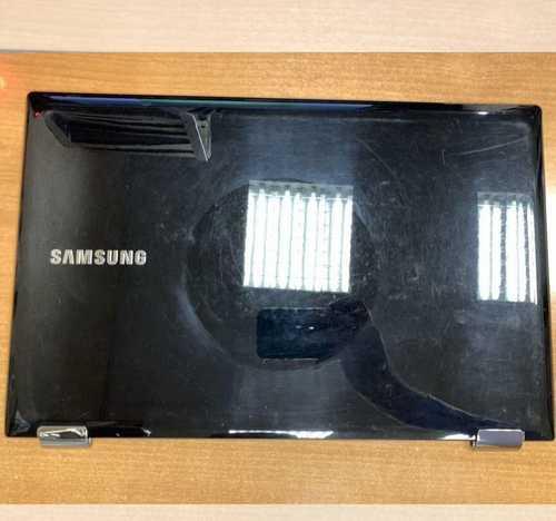 Крышка матрицы Samsung RC730