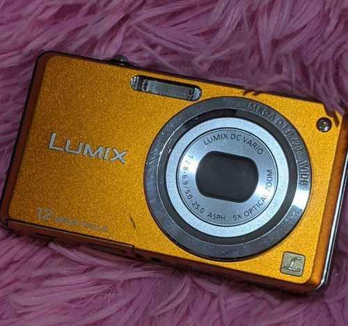 Y2k panasonic lumix мыльница