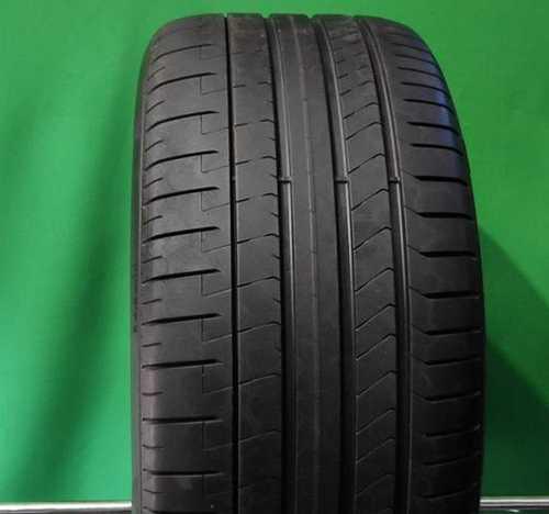 Pirelli P Zero PZ4 285/40 R19