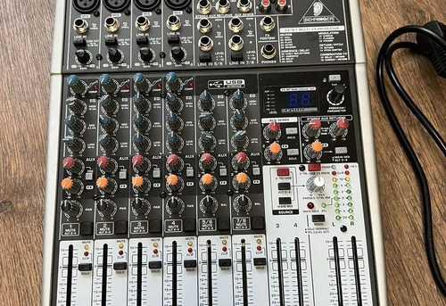 Микшерный пульт behringer xenyx X1204USB