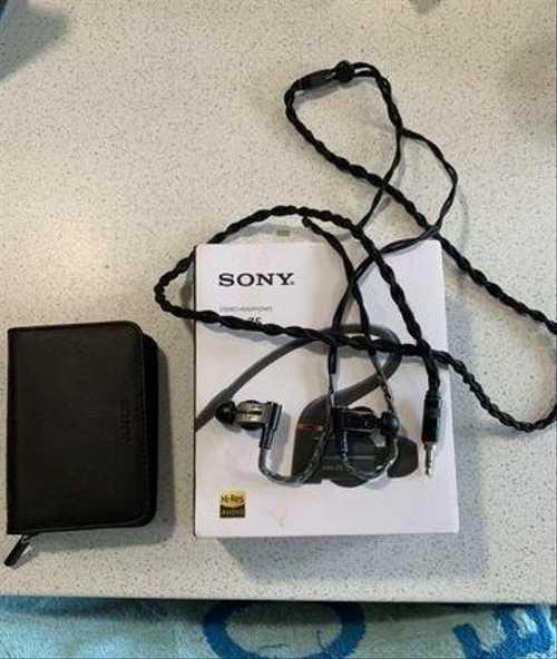 Sony XBA Z5