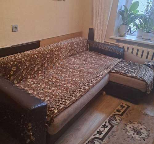 Угловой диван бу