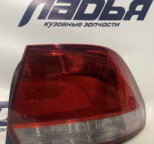 Фонарь задний VW polo 10-14 правый