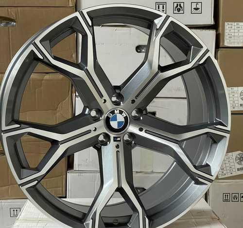 Зимние колеса R21 на Бмв (BMW) Х7