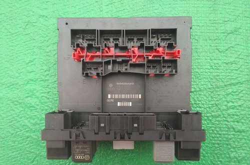 Блок управления бортовой сети Шкода Октавия А5