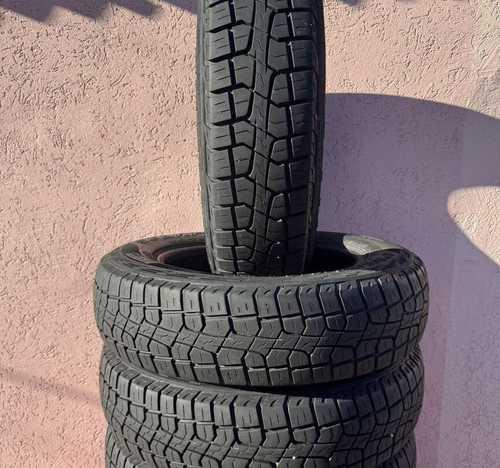 Pirelli Scorpion A/T 185/75 R16