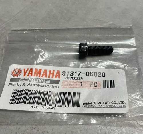 Yamaha болт