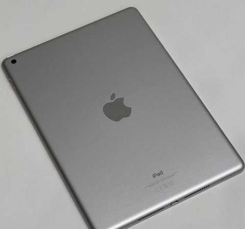 iPad 9, 64gb. Silver