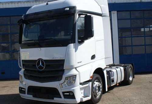 Pазбираем грузовик Mercedes-Benz Actros mpiv с 201