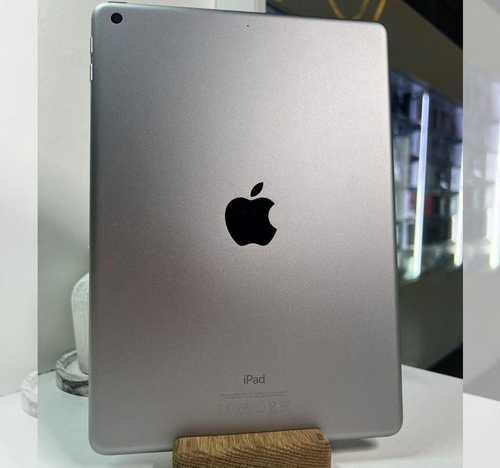 iPad 5 32Gb Wi-Fi 9.7''