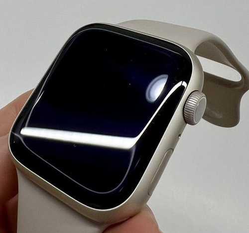 Apple Watch Series 7 45mm starlight