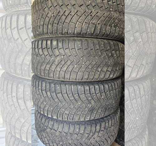 Michelin Latitude X-Ice 225/55 R18