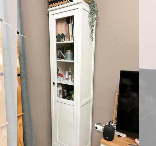 Хемнэс IKEA шкаф витрина
