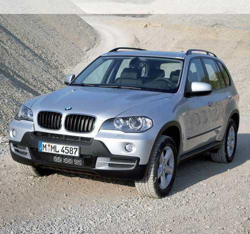 Лобовое стекло BMW X5