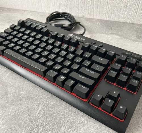 Игровая клавиатура corsair k63