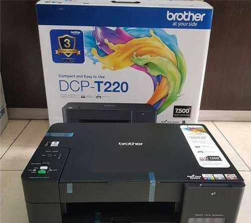 Цветное струйное мфу Brother 3-в-1 DCP-T225