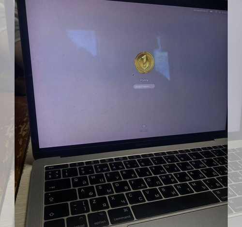 Macbook 13 pro 2016, intel, 256 Гб