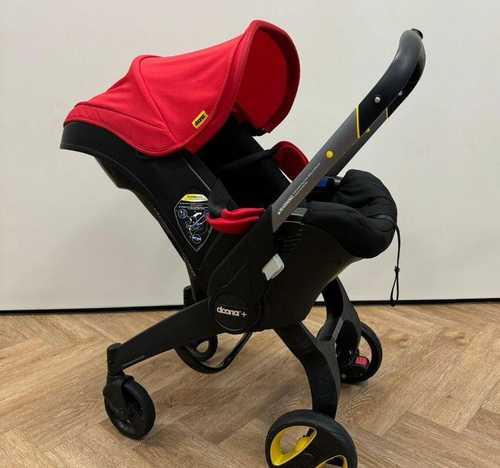 Автокресло Doona plus   база isofix