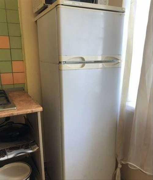 Холодильник саратов 258
