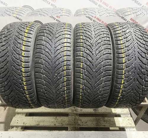 Nokian Tyres Hakkapeliitta 9 215/55 R17 94M