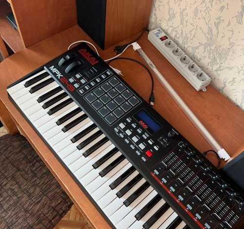 Midi-клавиатура akai MPK249