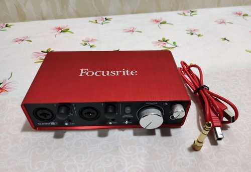 Focusrite scarlett 2i2 2nd gen