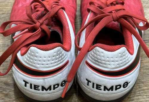 Бутсы Nike tiempo