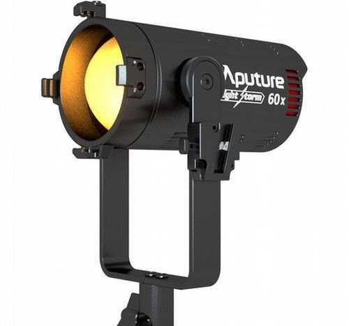 Осветитель Aputure Light Storm (LS) 60x