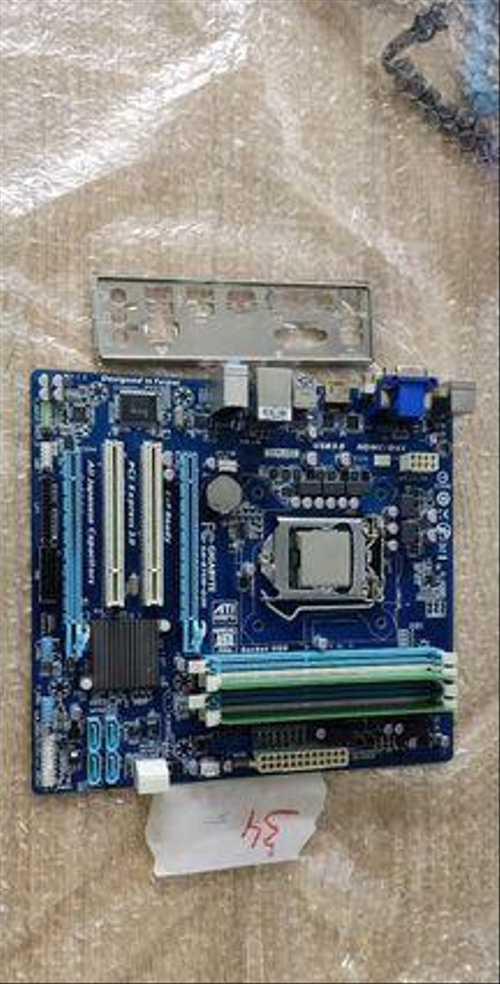 Gigabyte ga-b75m-d3h+4gb ddr3+g2030