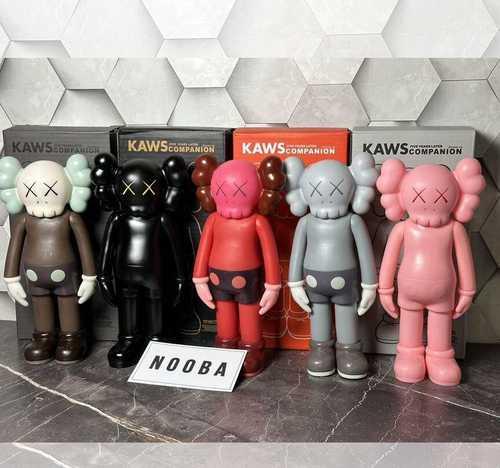 Фигурка Kaws