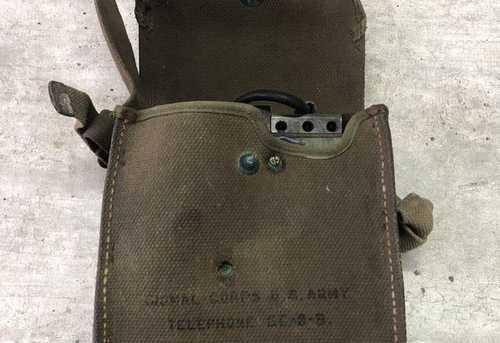 Старинный телефон США времен ВОВ