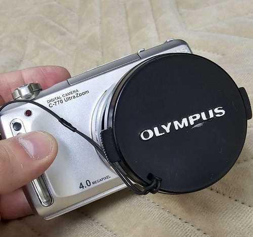 Цифровой фотоаппарат Olympus C-770