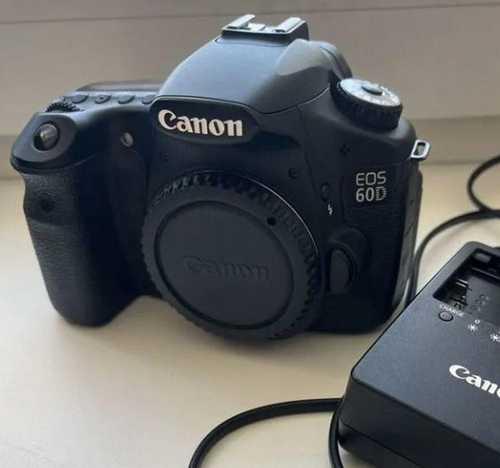 Фотоаппарат Canon 60d body