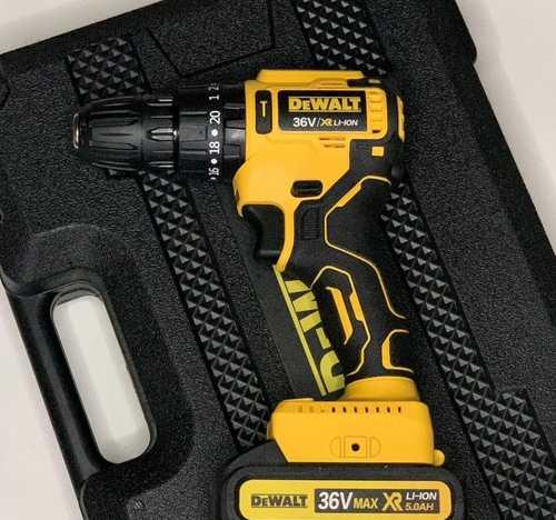 Шуруповерт dewalt