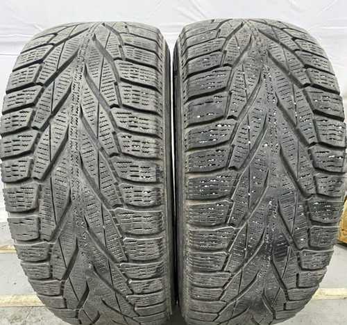 Nokian Tyres Hakkapeliitta R2 SUV 225/65 R17