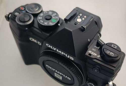 Фотоаппарат Olympus OM D EM 5 Mark III body б/у