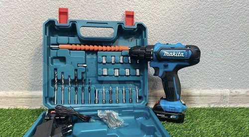 Аккум. Шуруповерт Makita 18 volt с набором Новое Г