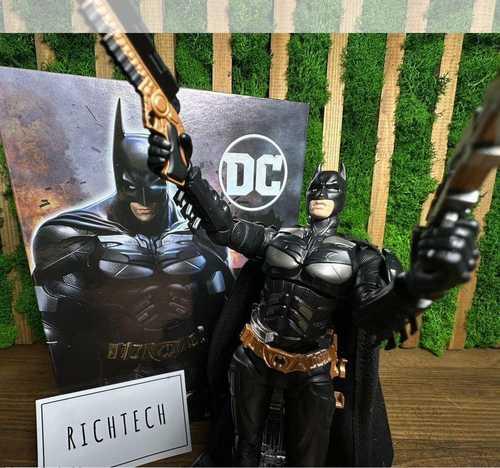 Фигурка Batman