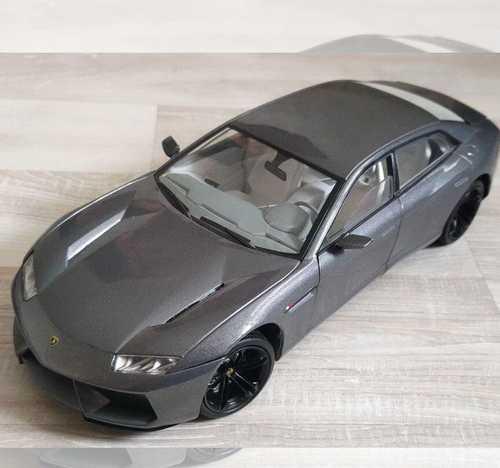 Модель 1:18 Mondo Lamborghini Estoque без коробки