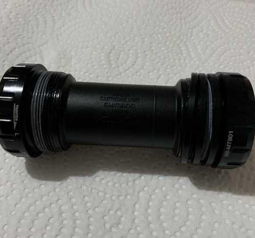 Каретка Shimano xt