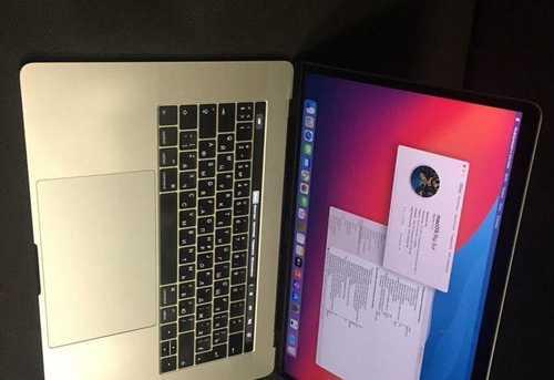 Macbook Pro 15 i7 16gb 512gb touch bar