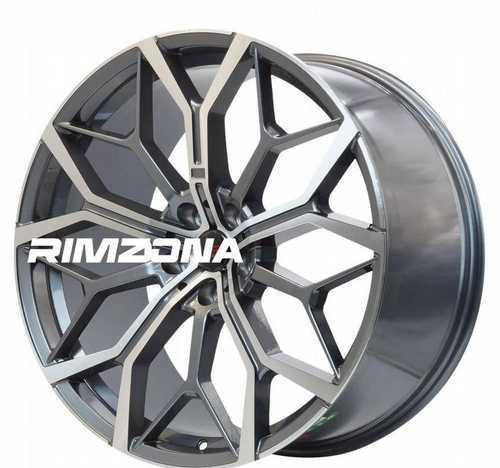Литые диски в стиле BMW R21 5x112 srt. Примерка