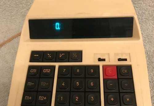 Калькулятор Электроника мк 44