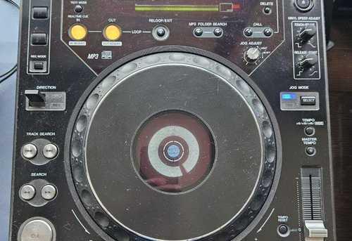 Pioneer CDJ 1000 mk3