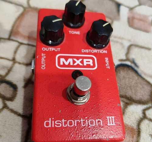 Гитарная педаль MXR Distortion III