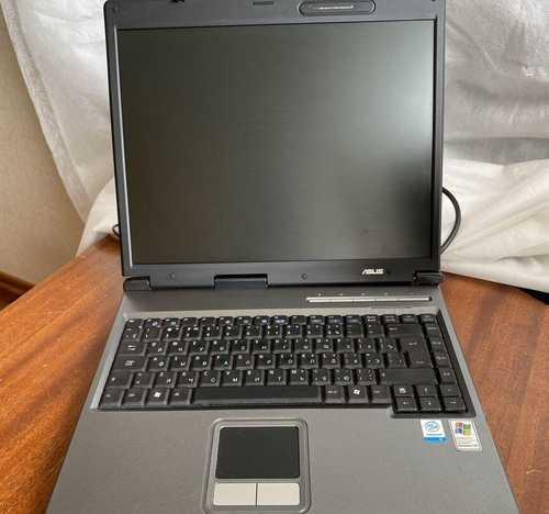 Ноутбук asus A3000