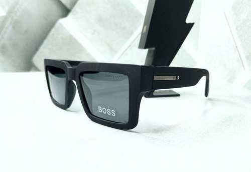 Солнцезащитные очки мужские Hugo boss
