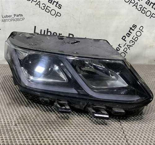 Фара правая Geely Coolray SX11 2018